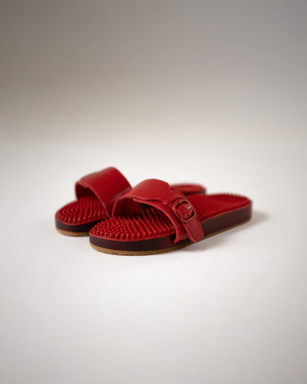 Noppe 78 Mono Rot – Heinrich Berkemann